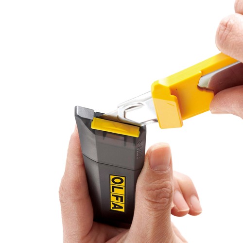 (Olfa DL-1 - 6pc) £6.54 - Olfa DL-1 Heavy Duty 18mm Cutter, With ...